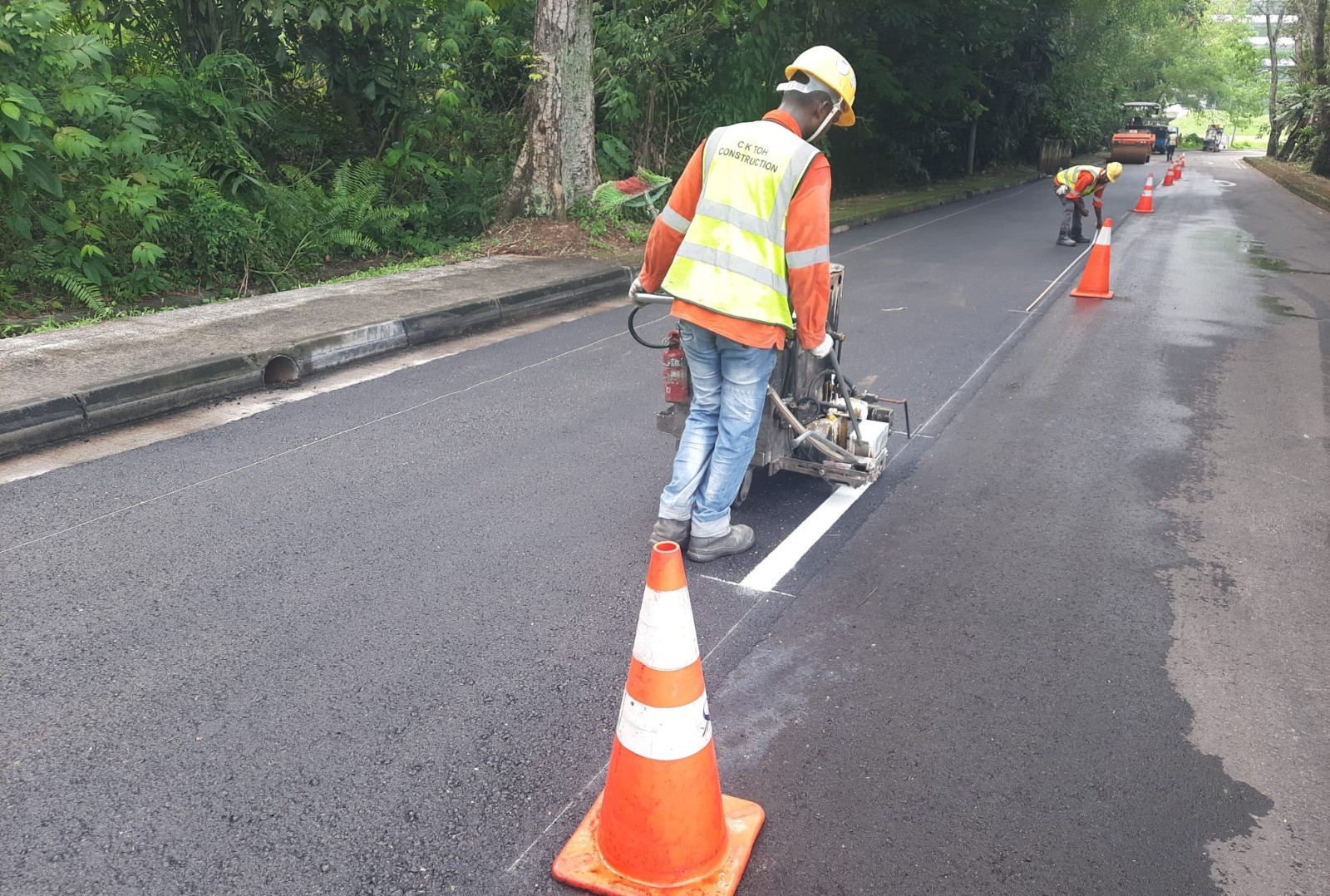 Road Markings - United E&P